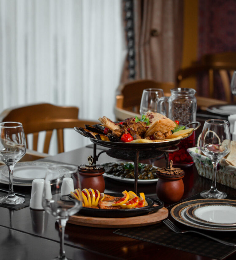 Golden Giraffe Catering | Menus